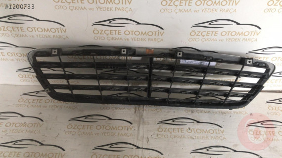Mercedes C W103 Kasa Ön Panjur Orjinal Çıkma otocikma.com' da - 1200733